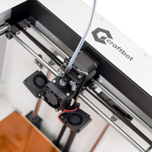 Imprimanta 3D CraftBot Plus PRO White Educational Bundle - PC Garage