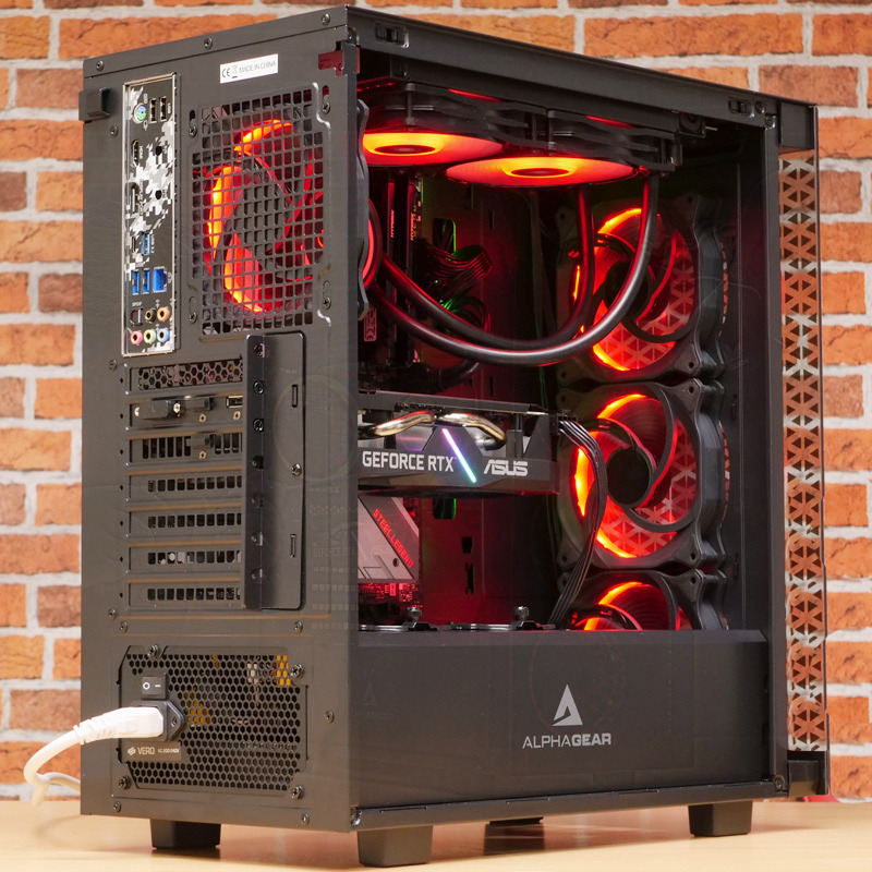 PC Gaming Madra Game Ready #17 by Madalin & Razvan by AlphaGear - PC Garage